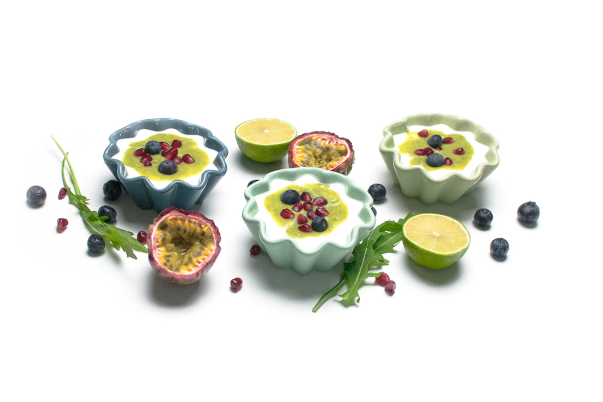 Limetten Joghurt mit Rucola Birnen Topping – vollgut-gutvoll